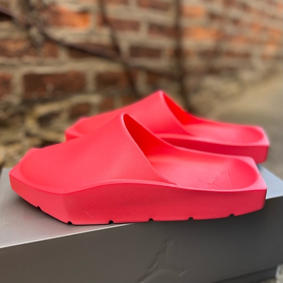 Jordan | Shoes | New Womens Nike Jordan Hex Mule Slides Sea Coral Pink ...